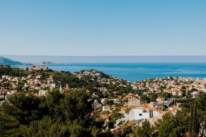 Mediterranean Dream : Cassis, Calanques Boat Ride & Appetizer - FAQs