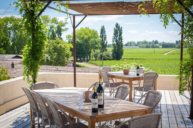 Medoc Small-Group Wine Tour With Tastings & Chateau Visits From Bordeaux - Highlights of the Chateaux Visits