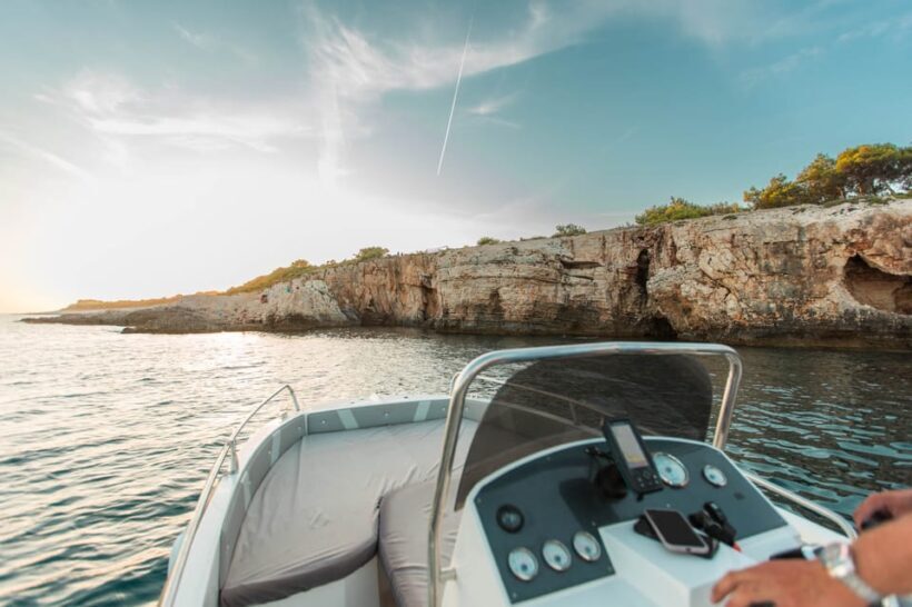 Medulin: Morning on Speedboat with Cave & Island Snorkeling - FAQs