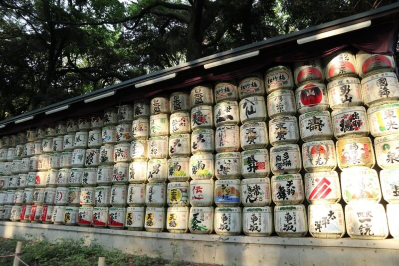 Meiji-Gingu-Shrine & Harajuku / Traditional & Morden - Discovering Takeshita Street