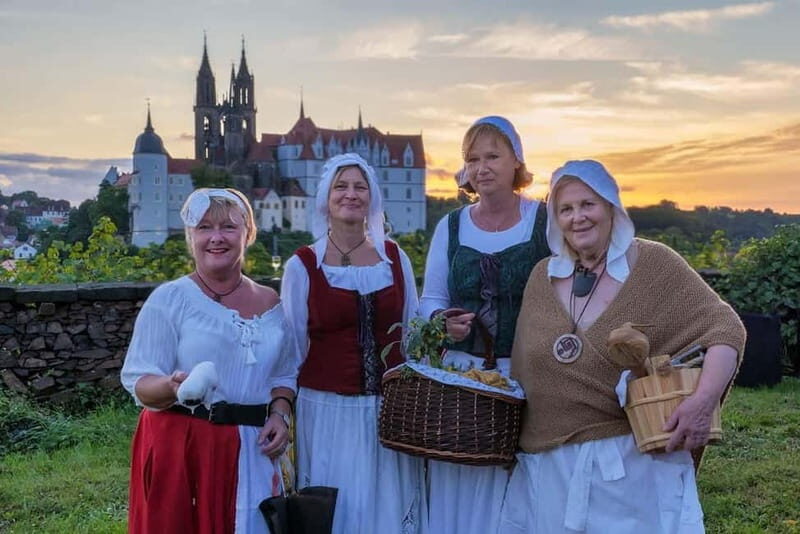 Meissen: Clean facts  on the road with the bathmaid - Exploring Meissen’s Medieval Bath Culture