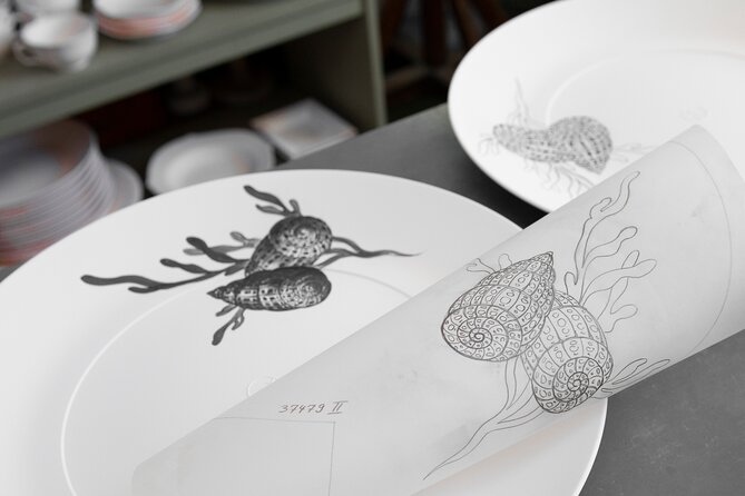 Meissen Porcelain Manufactory Entrance Review - Browsing the On-site Shop for Porcelain Treasures