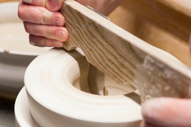 Meissen Porcelain Manufactory Entrance Review - Accessibility and Facilities for a Comfortable Visit