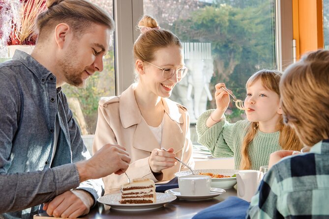 Meissen Porcelain Manufactory Entrance Review - Operational Details and Ticketing Information