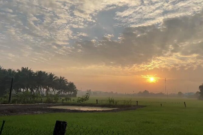 Mekong 2 Days 1 Night SMALL GROUP Stay at Family Tiny Homestay WITH BBQ DINNER - A Close Look at the 2-Day Itinerary