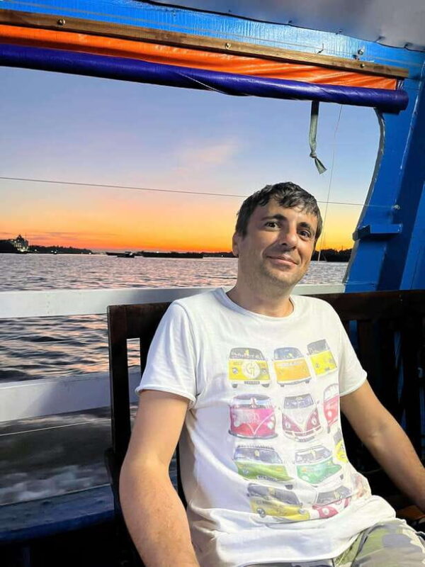 Mekong Delta 2 Days Tour: Cajuput Forest, Sa Dec, My Tho - The Journey into the Heart of the Mekong