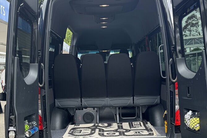 MEL Airport Transfer to Melbourne CBD Private Van Hire - Why Consider This Transfer?