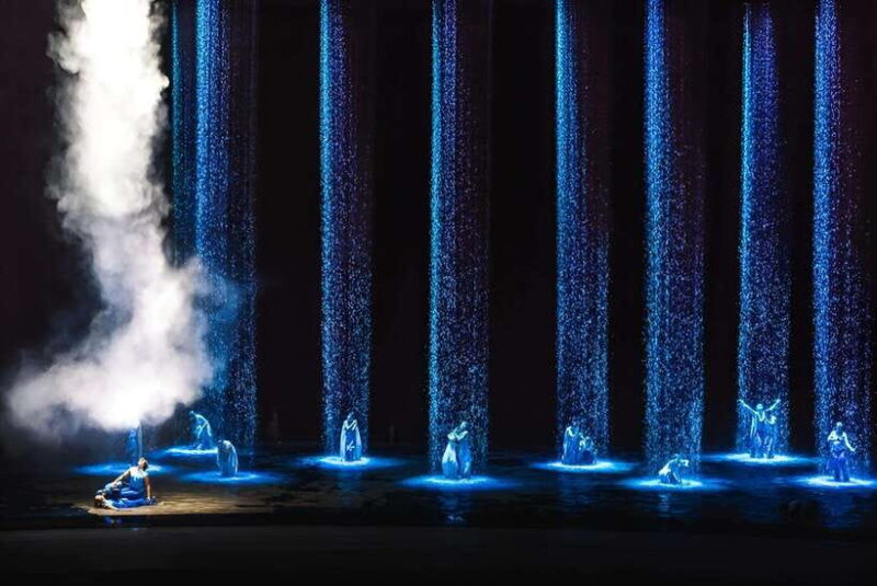 Melaka: Encore Melaka 70 mins Live Performance Ticket - The Experience: What to Expect