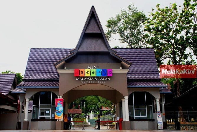 Melaka Full-Day Trip From Kuala Lumpur - What the Tour Offers