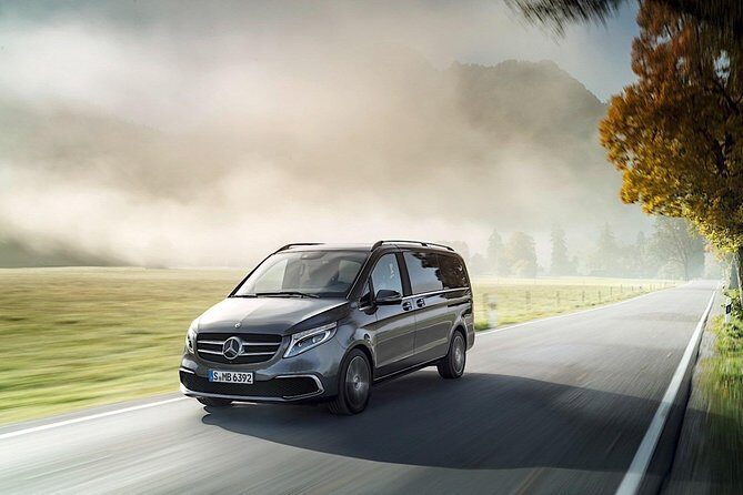 Melbourne Airport Transfer with Meet and Greet Service - The Sum Up