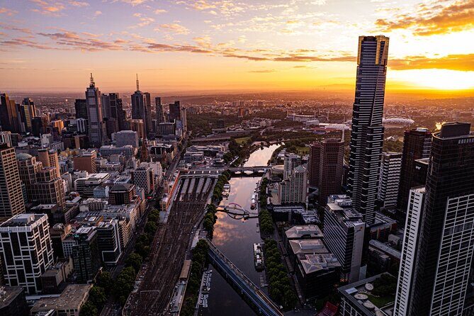 Melbourne By Night - Authentic Experience and Guide Quality