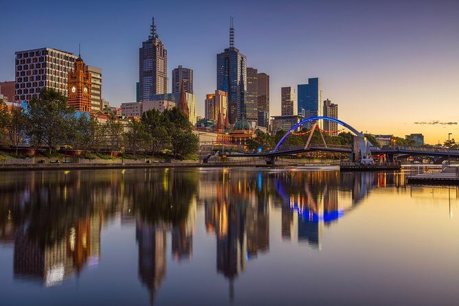 Melbourne By Night - The Sum Up