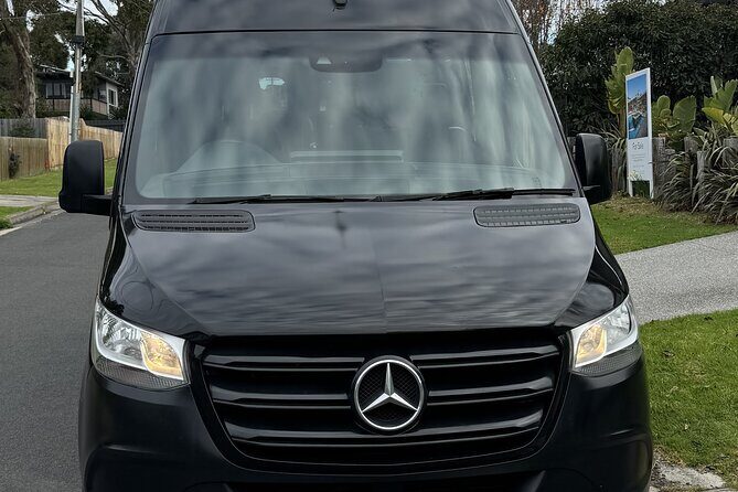 Melbourne CBD Transfer to MEL Airport Private Van Hire - How the Service Runs in Practice