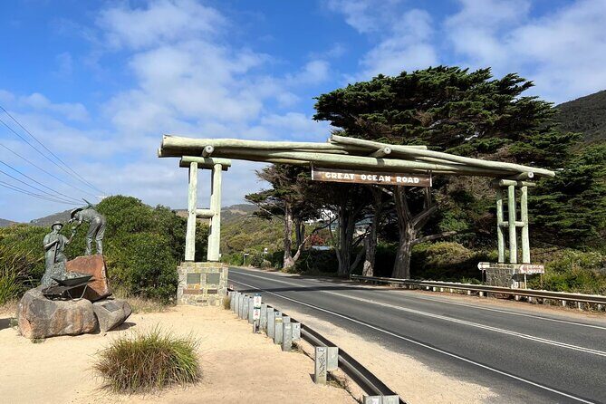 Melbourne: Explore Great Ocean Road by Private Tour - Exploring the Itinerary in Detail