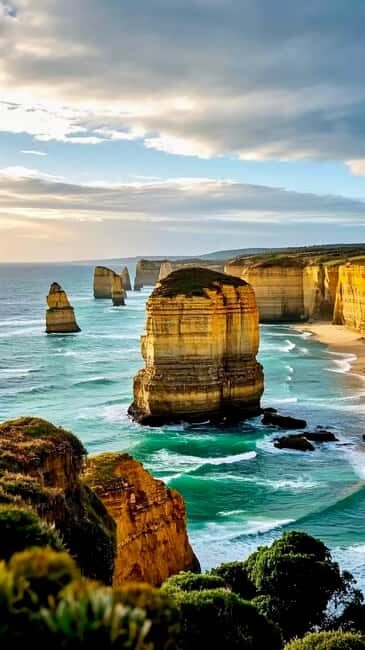 Melbourne: Great Ocean Road & 12 Apostles Luxury Coach Tour - Key Points
