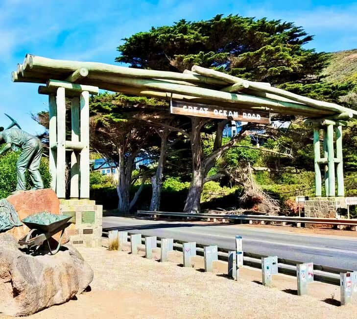 Melbourne: Great Ocean Road & 12 Apostles Luxury Coach Tour - The Experience for Different Travelers