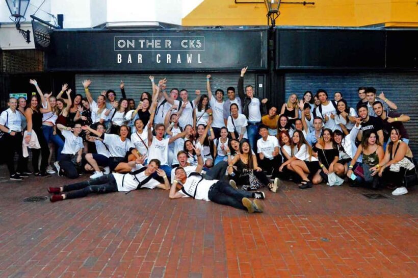 Melbourne: Halloween Bar Crawl/ 5+ Venues, Free Shots & More - A Fun, Organized Tour of Melbourne’s Nightlife