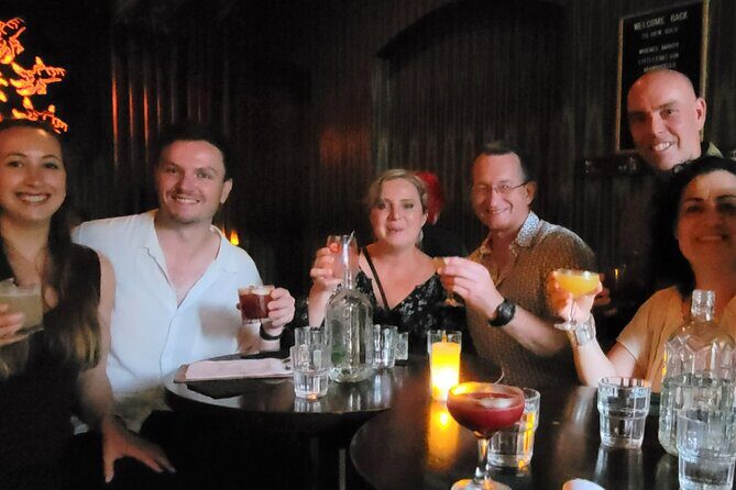 Melbourne Hidden Bar and Cocktail Tour - The Guide and Group Experience