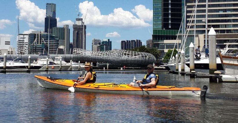Melbourne: Iconic City Sights Kayak Experience - Discovering Melbourne from the Water