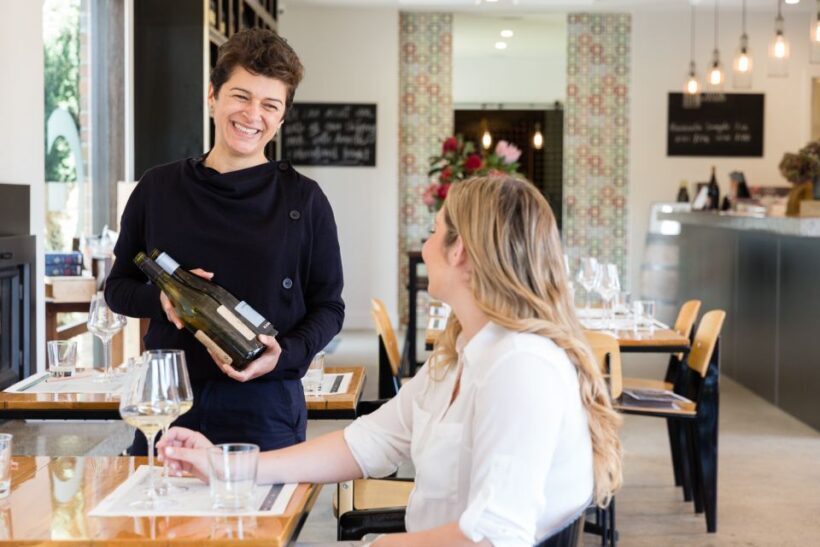 Melbourne: Mornington Peninsula Wine Day Tour - Key Points