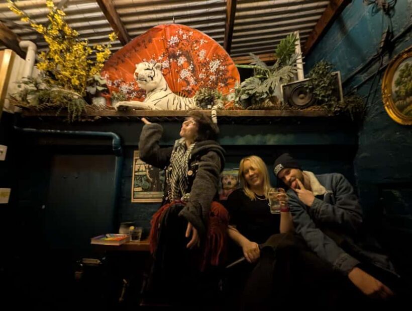 Melbourne Music Venue Pub Crawl with History + 2 Free Drinks - FAQ
