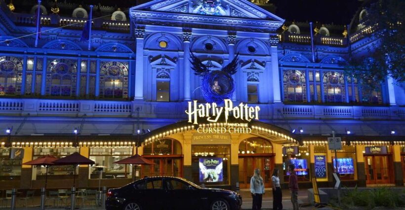 Melbourne: Nighttime Private City Tour with Transfer & Stops - A Scenic and Personal Introduction to Melbourne at Night