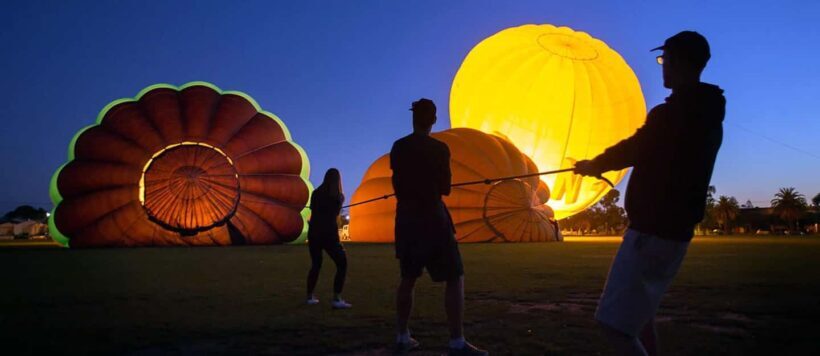 Melbourne Premium Balloon Flight 5-Star Champagne Breakfast - The Highlights of the Experience