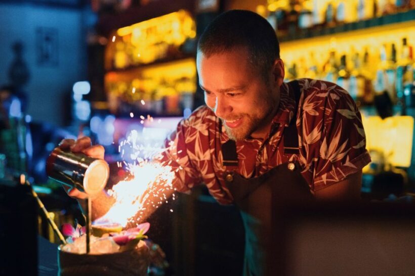Melbourne: Uncover Hidden Laneway Bars Tour - The Sum Up