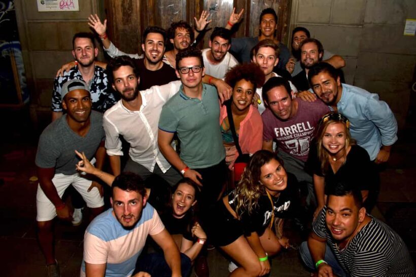 Melbourne: Weekly Bar Crawl: 5 Free shots, Club Entry - Authentic Insights from Reviews