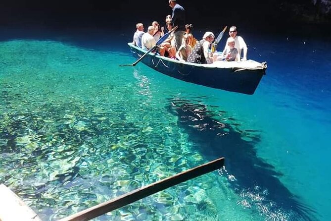Melissani Lake-Drogarati Cave-Myrtos Photo Stop, Privet tour - The Sum Up: Is This Tour Right for You?