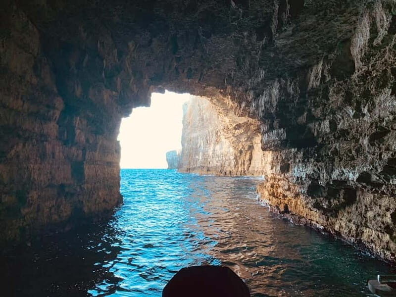 Mellieha: 1:00pm Speedboat round Comino Caves 2h Blue Lagoon - Authentic Experiences and Traveler Feedback