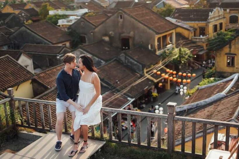 Memorable Photoshoot and Private Guided Walking Tour - What Past Participants Say