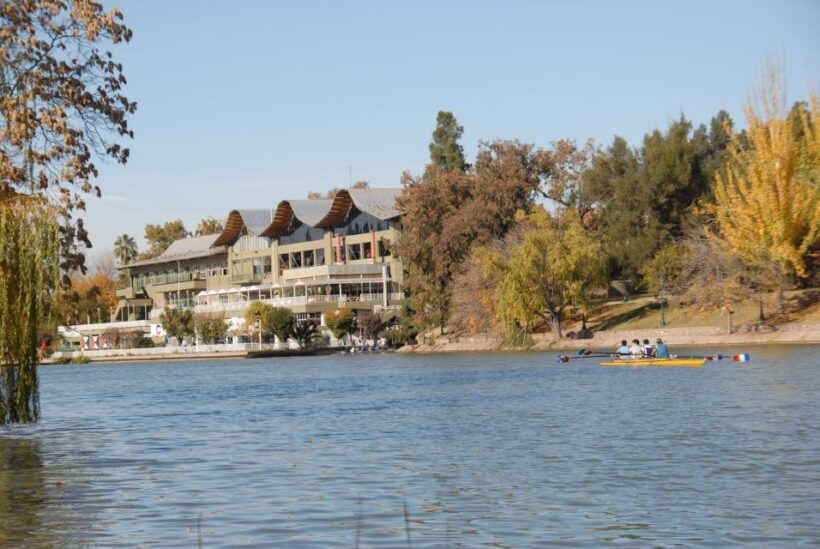 Mendoza: Half-Day Sightseeing City Tour - The Practicalities