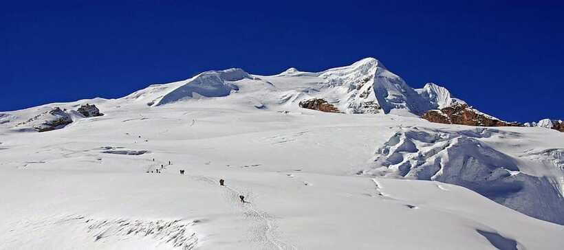 Mera Peak Expedition  Best Climbing Package in Nepal - Acclimatization and Ice Climbing at Khare