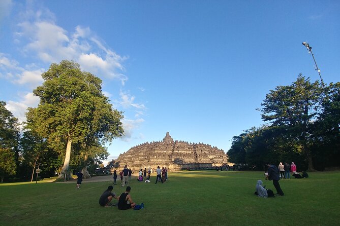 Merapi Sunrise, Borobudur Climb Up Access, and Prambanan Day Tour - The Journey to Borobudur