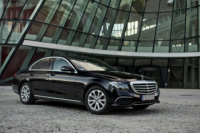 Mercedes E Class black cab Kraków - Final Thoughts