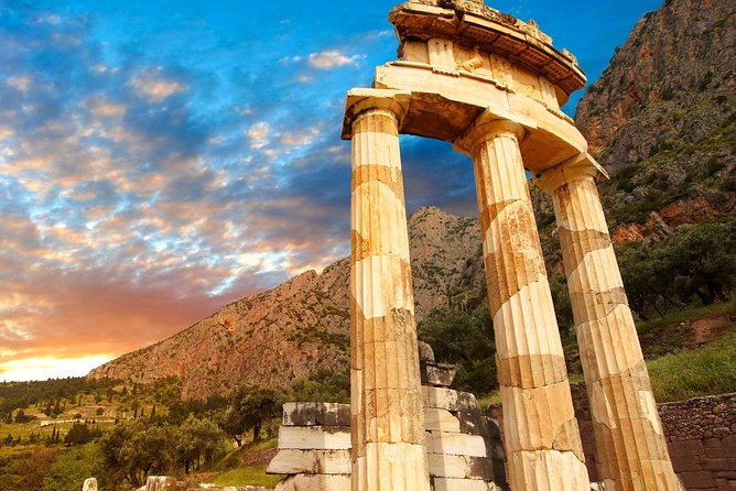 Mercedes Tour From to Delphi and Arachova - Meeting and Pickup Information