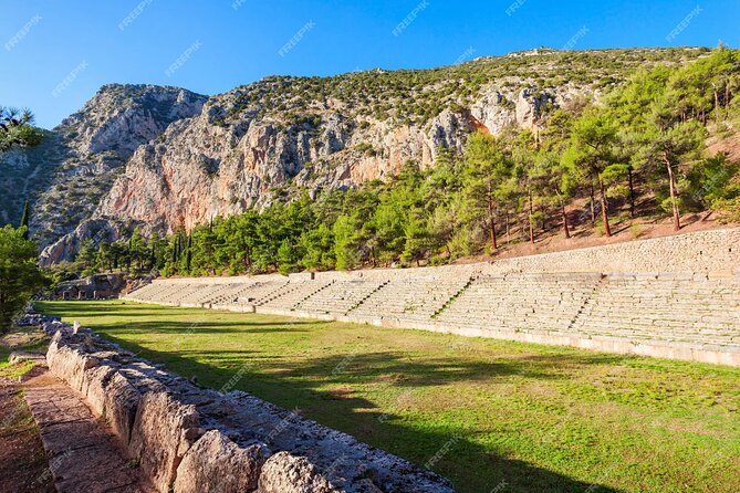 Mercedes Tour From to Delphi and Arachova - Cancellation and Booking Policies