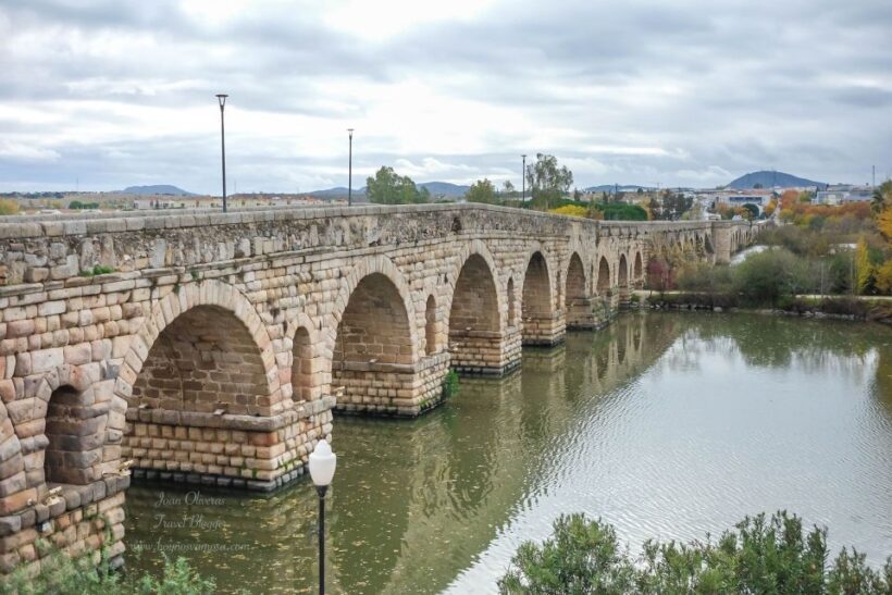 Merida: Guiding Walking Tour with Theater and Amphitheatre - Exploring Mérida’s Historic Heart: A Detailed Review