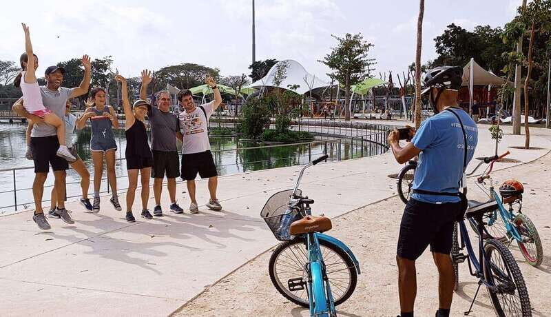 Mérida: Montejo Boulevard and Historic Center bike tour - Authentic Experiences and Genuine Insights