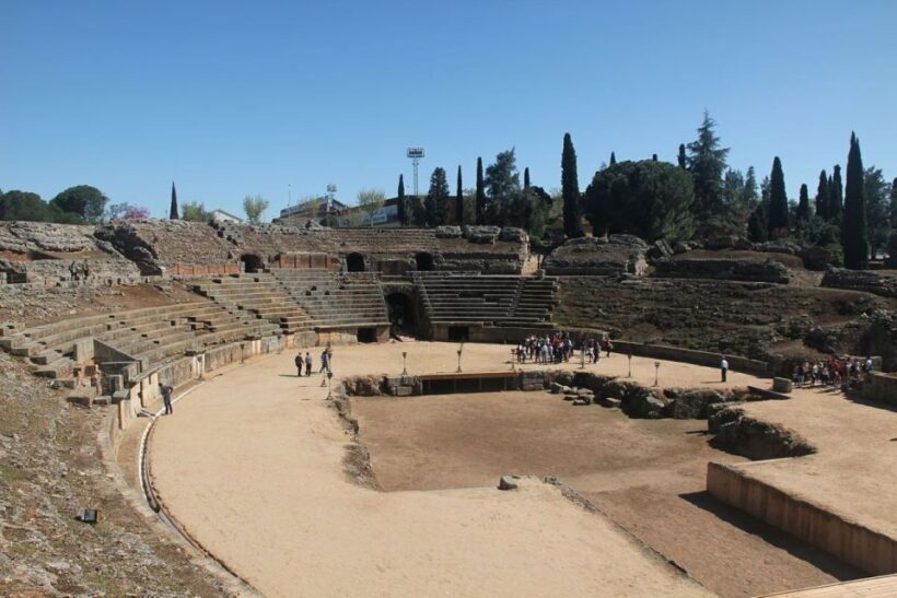 Merida: Roman Theater and Amphitheater Guided Tour - Introduction