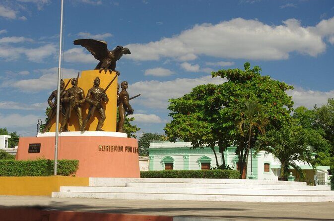Mérida Scavenger Hunt and Sights Private Self-Guided Tour - Key Points