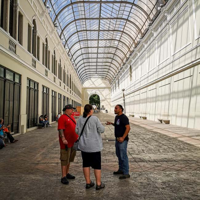 Mérida Walking Tour with Drink & Snacks - What Makes This Tour Stand Out?