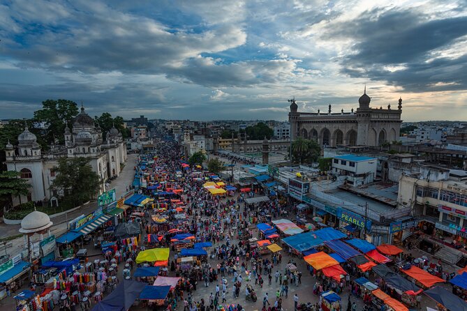 Mesmerising Hyderabad Heritage Cultural Tour with Ethnic lunch - Shopping at Laad Bazar: The Lacquer Bangle Street