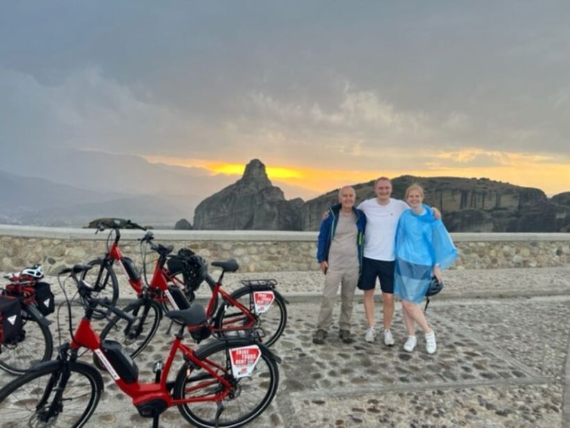 Meteora: E-Bike Epic Sunset Tour With Local Guide & Drink - Frequently Asked Questions