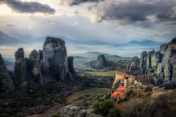 Meteora Full Day Private Tour From Athens Including Lunch - Transportation and Comfort