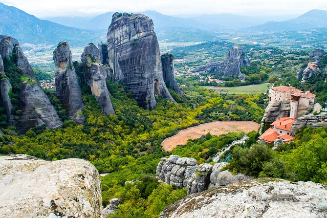 Meteora Full Day Private Tour From Athens Including Lunch - Important Considerations