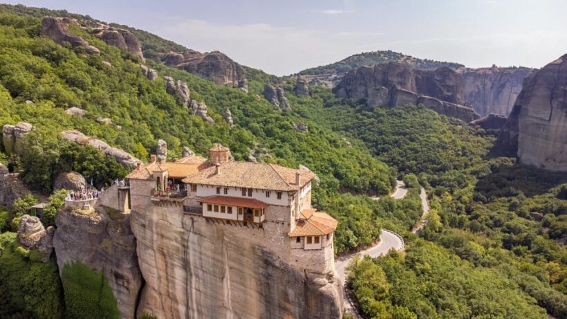 Meteora Monasteries "Byzantine Walks" From Thessaloniki - Who Will Love This Tour?