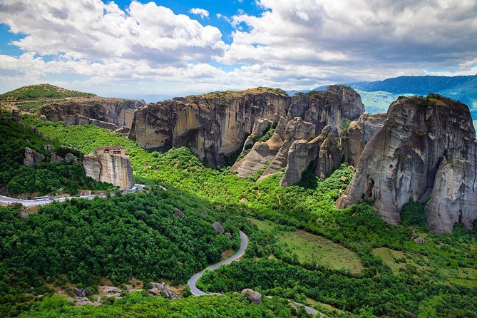 Meteora Monasteries Day Trip From Thessaloniki - Insider Tips for the Meteora Excursion
