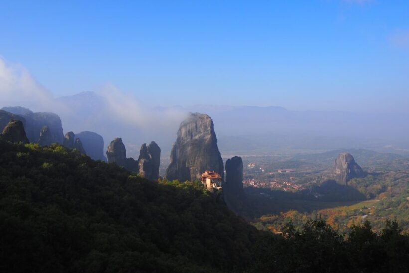 Meteora Monasteries Tour from Athens - The Itinerary: What to Expect on Your Day Trip